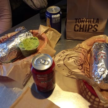 CHIPOTLE MEXICAN GRILL - Updated October 2025 - 102 Photos & 137 ...