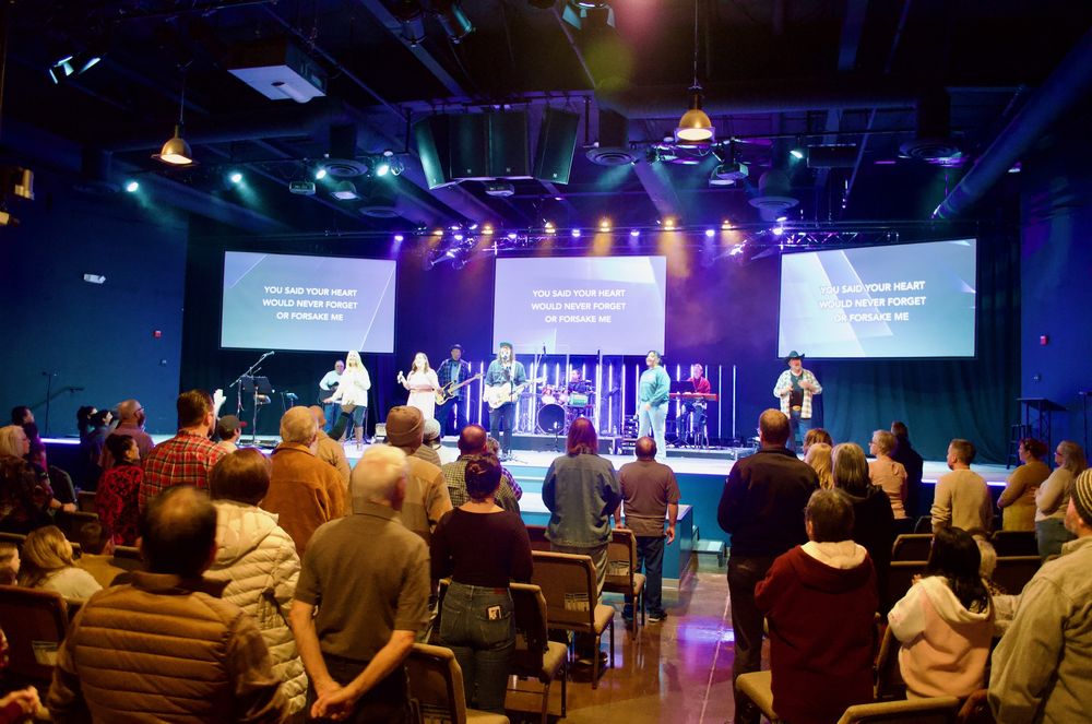 LAUREL RIDGE COMMUNITY CHURCH - Updated December 2025 - 40 Photos & 14 ...