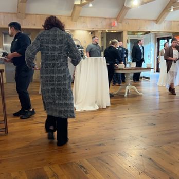 VYNE RESTAURANT & BAR - Updated October 2024 - 931 Photos & 208 Reviews - 1365 Whittemore Rd ...