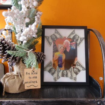 ROBIN’S SNOWFLAKE DONUTS & CAFE - Updated July 2024 - 611 Photos & 264 ...