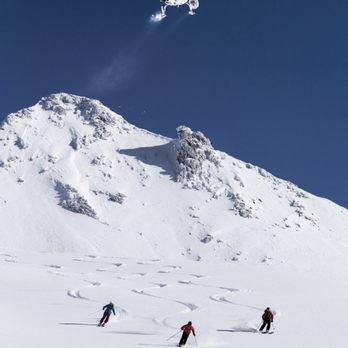 RUBY 360 LODGE - Updated December 2025 - 64 Photos & 11 Reviews - 301 N ...