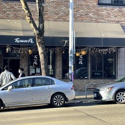 ISSIAN - Updated December 2025 - 1291 Photos & 540 Reviews - 1618 N ...