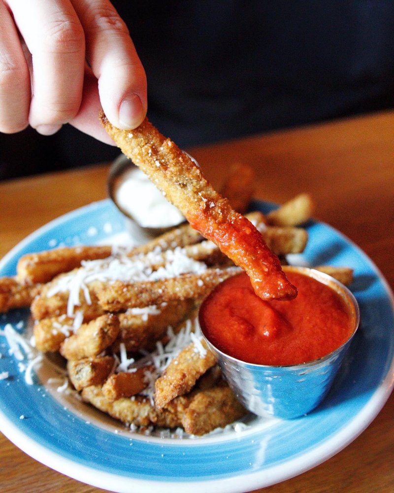 BLUE PAN PIZZA - 439 Photos & 620 Reviews - 3509 E 12th Ave, Denver, CO ...