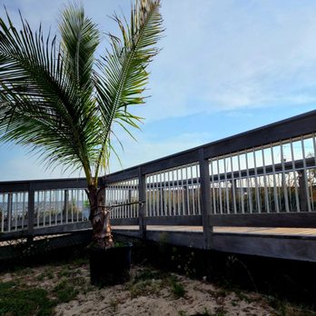 ISLIP TOWN BEACH - Updated November 2025 - 34 Photos - 600 S Bay Ave ...