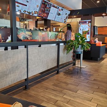 PARIS BANH MI COLUMBUS - Updated January 2026 - 169 Photos & 116 ...