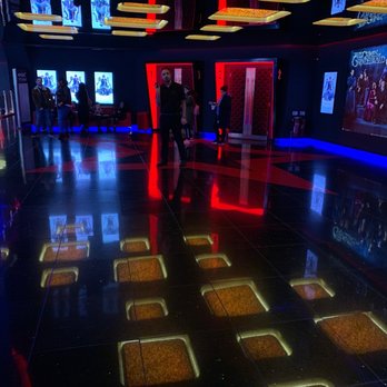 CINEWORLD - LEICESTER SQUARE - Updated August 2025 - 12 Photos - 5-6 ...