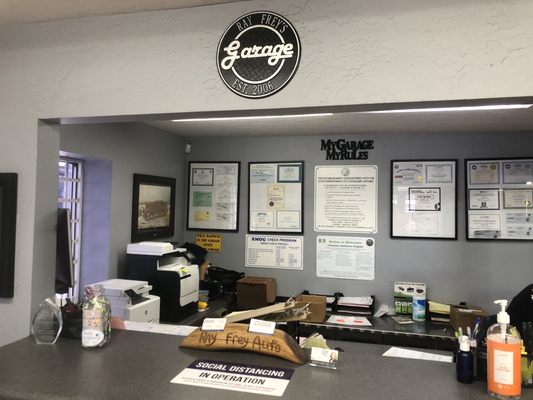 RAY FREY AUTO CENTER - Updated October 2025 - 26 Photos & 190 Reviews ...