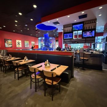 THE COWFISH SUSHI BURGER BAR - Updated August 2025 - 2538 Photos & 2075 ...