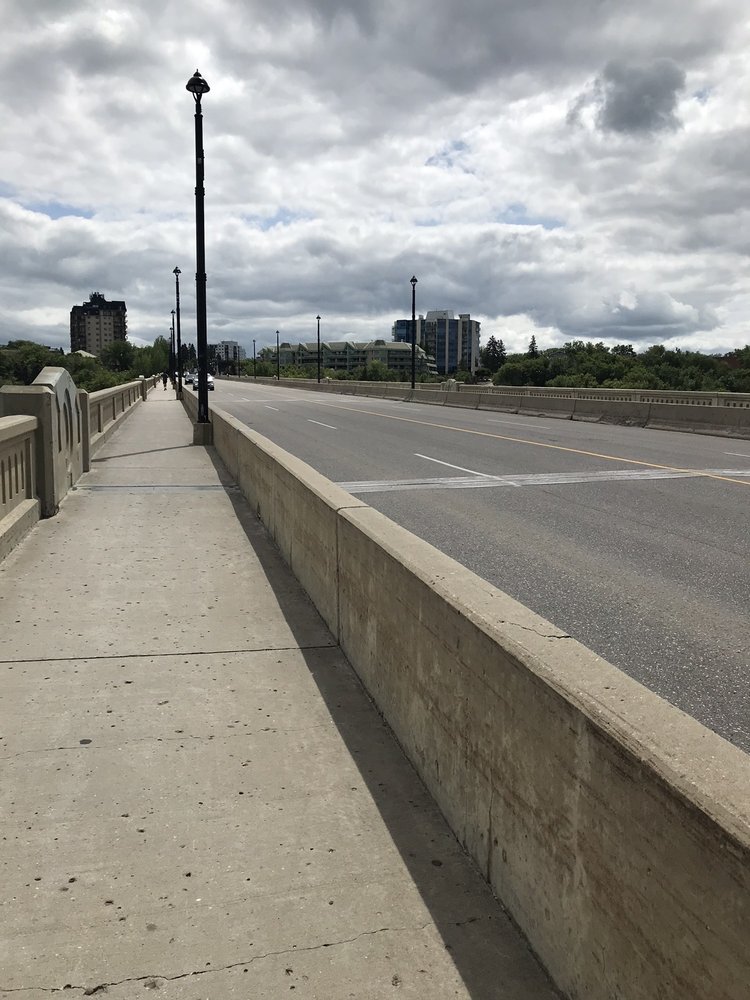 BROADWAY BRIDGE - Updated February 2025 - 604 Broadway Avenue ...