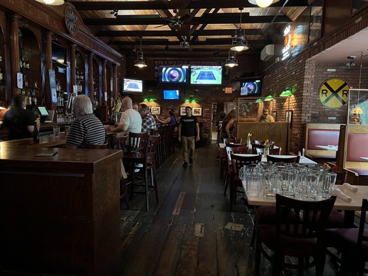 VALHALLA CROSSING | 215 Photos & 158 Reviews | 2 Cleveland St, Valhalla ...