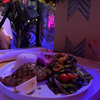 ON OCEAN 7 CAFE - Updated May 2024 - 598 Photos & 372 Reviews - 660 ...