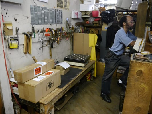 HARRY J EPSTEIN CO - 26 Photos & 14 Reviews - 301 W 8th St, Kansas City ...