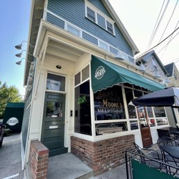 ARCHIE MOORES NH - Updated July 2025 - 163 Photos & 229 Reviews - 188 ...