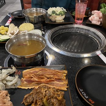 HI POT - Updated November 2025 - 50 Photos & 40 Reviews - 223 Shoemaker ...