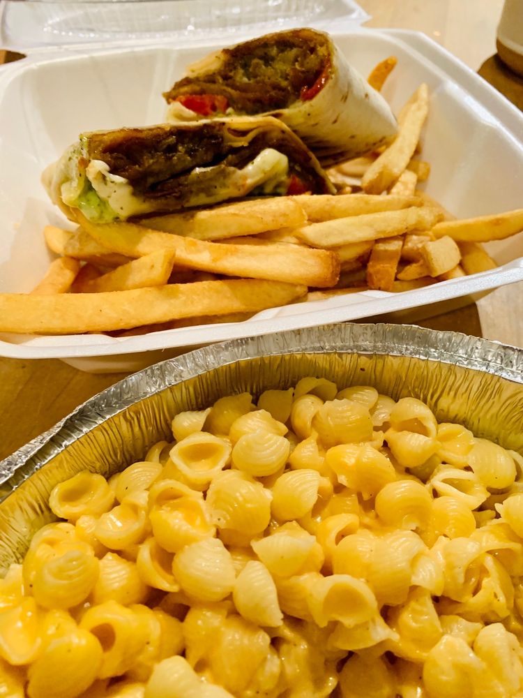 PARTHENON DINER-RESTAURANT - Updated July 2024 - 117 Photos & 198 ...