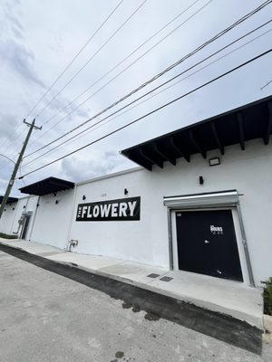 THE FLOWERY - Updated December 2025 - 17 Photos & 19 Reviews - 1113 S ...