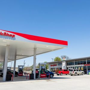 PETRO DELI - Updated May 2025 - 3603 NW 46th St, Topeka, Kansas ...