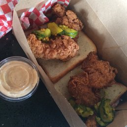 DOWNLOW CHICKEN SHACK - 430 Photos & 274 Reviews - 905 Commercial Drive ...