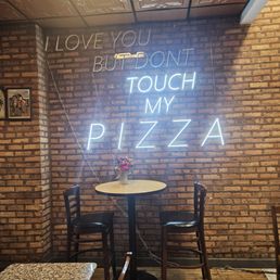 DAMENZO’S PIZZA - Updated July 2025 - 101 Photos & 217 Reviews - 2324 W ...