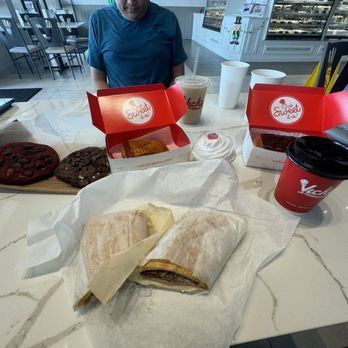 VICKY BAKERY - Updated December 2025 - 134 Photos & 58 Reviews - 4556 S ...