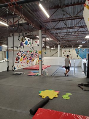 HUB CLIMBING-MARKHAM - Updated May 2026 - 89 Photos & 78 Reviews - 165 ...