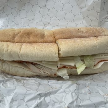 LAKESIDE DELI - Updated January 2025 - 58 Photos & 37 Reviews - 5014 ...