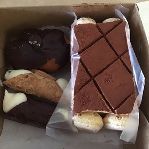 DORIS ITALIAN MARKET & BAKERY - 311 Photos & 127 Reviews - Bakeries ...