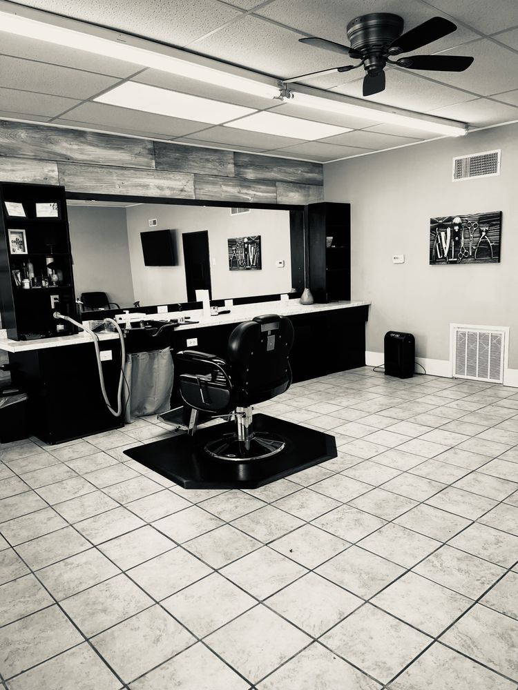 CHARLIE’S BARBER SHOP - Updated July 2025 - Request an Appointment ...