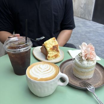 HINAR DESSERT BAR & CAFE - Updated January 2025 - 1567 Photos & 463 ...