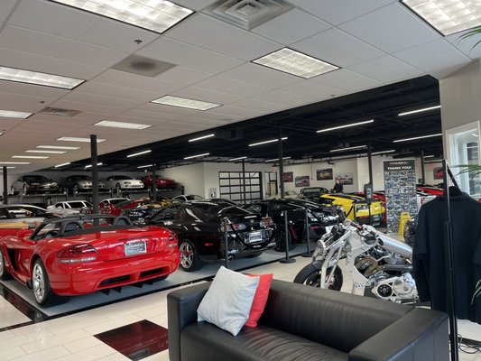 DIAMOND MOTORWORKS - Updated October 2025 - 40 Photos & 41 Reviews ...