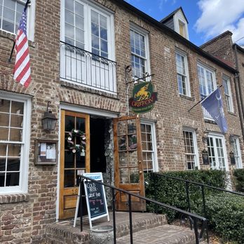 THE GRIFFON - 575 Photos & 496 Reviews - 18 Vendue Range, Charleston ...