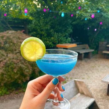 BLINKY’S BAR - Updated January 2025 - 32 Photos & 28 Reviews - 609 ...