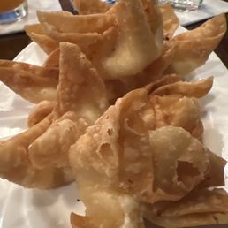 MAGNOLIA - Updated October 2024 - 70 Photos & 36 Reviews - 42 Nason St ...