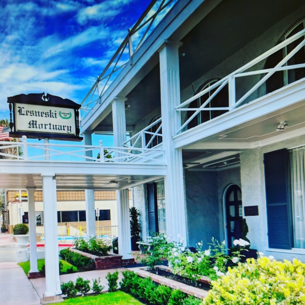 LESNESKI MORTUARY - Updated February 2025 - 34 Photos & 31 Reviews ...