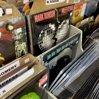 REPO RECORDS & COLLECTIBLES - Updated December 2024 - 73 Photos & 46 ...
