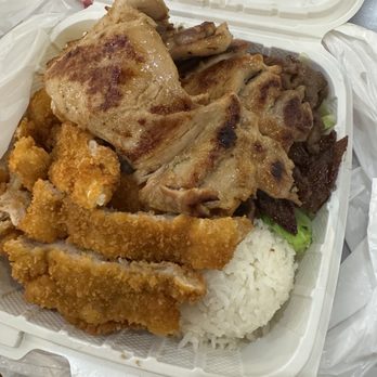 LUAU GRILL - Updated September 2025 - 92 Photos & 51 Reviews - 10500 ...