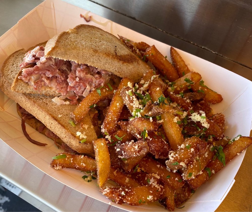 RAGAZZI PIZZA - Updated May 2025 - 28 Photos - Wentzville, Missouri ...