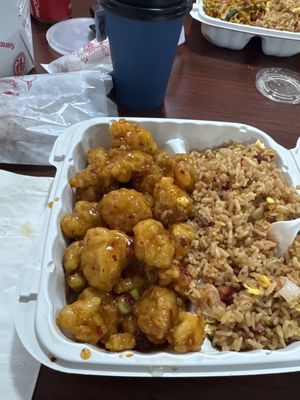 MINMIN KITCHEN - Updated December 2025 - 532 Newton St, South Hadley ...