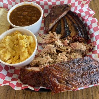 RAY’S BBQ with photos - Updated August 2024 - 115 Photos & 226 Reviews ...