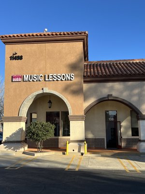 APPLAUSE MUSIC ACADEMY - Updated June 2025 - 11458 Kenyon Way, Rancho ...