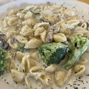LI’L RIZZO’S - 49 Photos & 105 Reviews - Restaurants near Lake Ozark ...