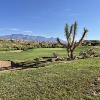 CORAL CANYON GOLF COURSE - Updated December 2025 - 42 Photos & 53 Reviews - 1925 N Canyon Greens ...
