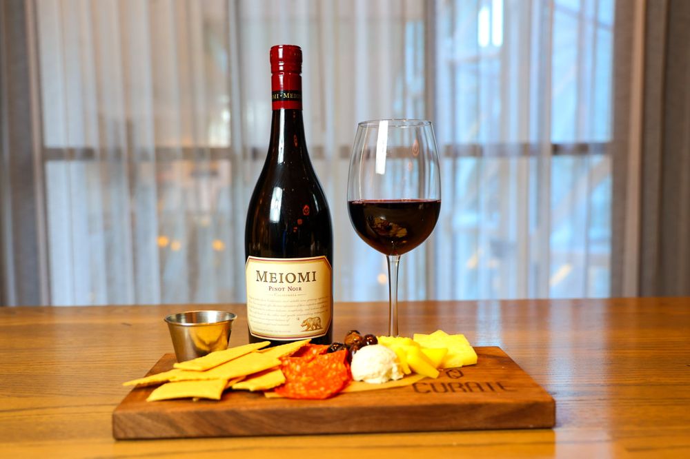 CURATE - Updated June 2024 - 41 Photos & 16 Reviews - 6580 Fannin St ...