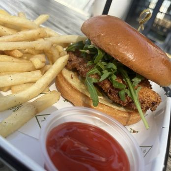 CAMP OUTPOST - Updated December 2025 - 788 Photos & 424 Reviews - 1811 ...