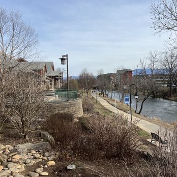 LECONTE CENTER - Updated September 2025 - 23 Photos & 11 Reviews - 2986 ...