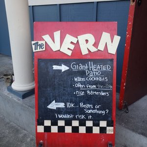 THE VERN - 34 Photos & 28 Reviews - Dive Bars - 2622 SE Belmont St ...