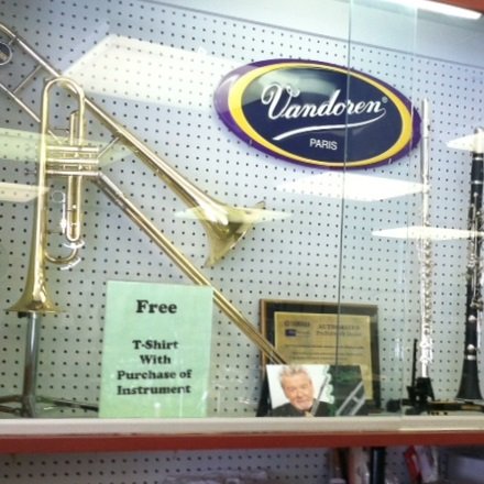 ART’S MUSIC SHOP - Updated January 2026 - 13 Photos - 1001 Commons Dr ...