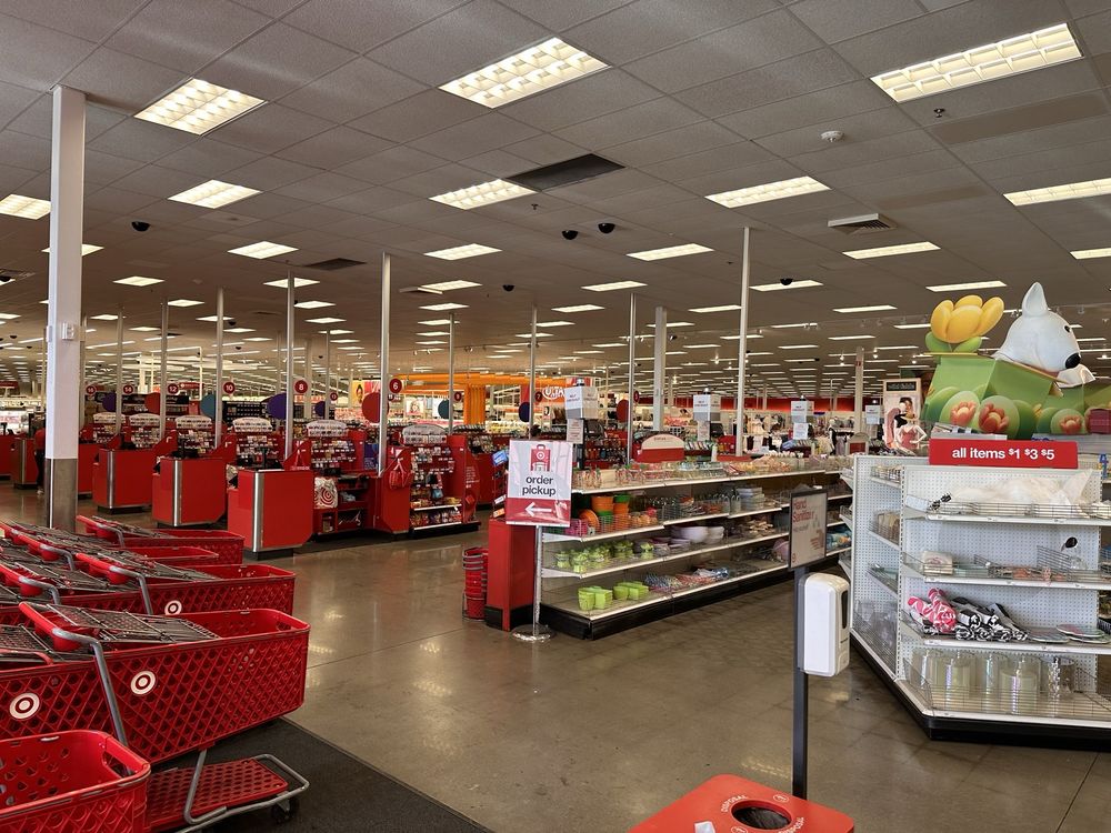 TARGET - Updated November 2025 - 65 Photos & 73 Reviews - 3699 E ...