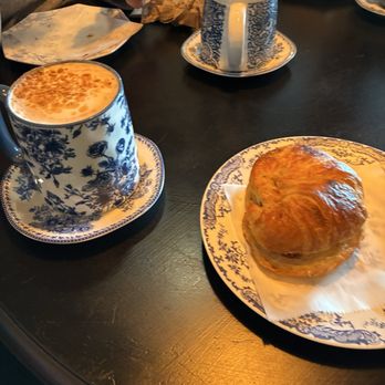 COLATTAO COFFEE HOUSE - Updated January 2026 - 798 Photos & 227 Real ...