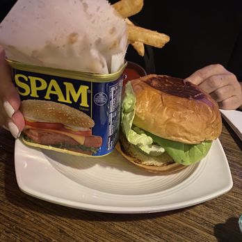 TIKI TOM’S - Updated October 2025 - 982 Photos & 521 Reviews - 1535 ...